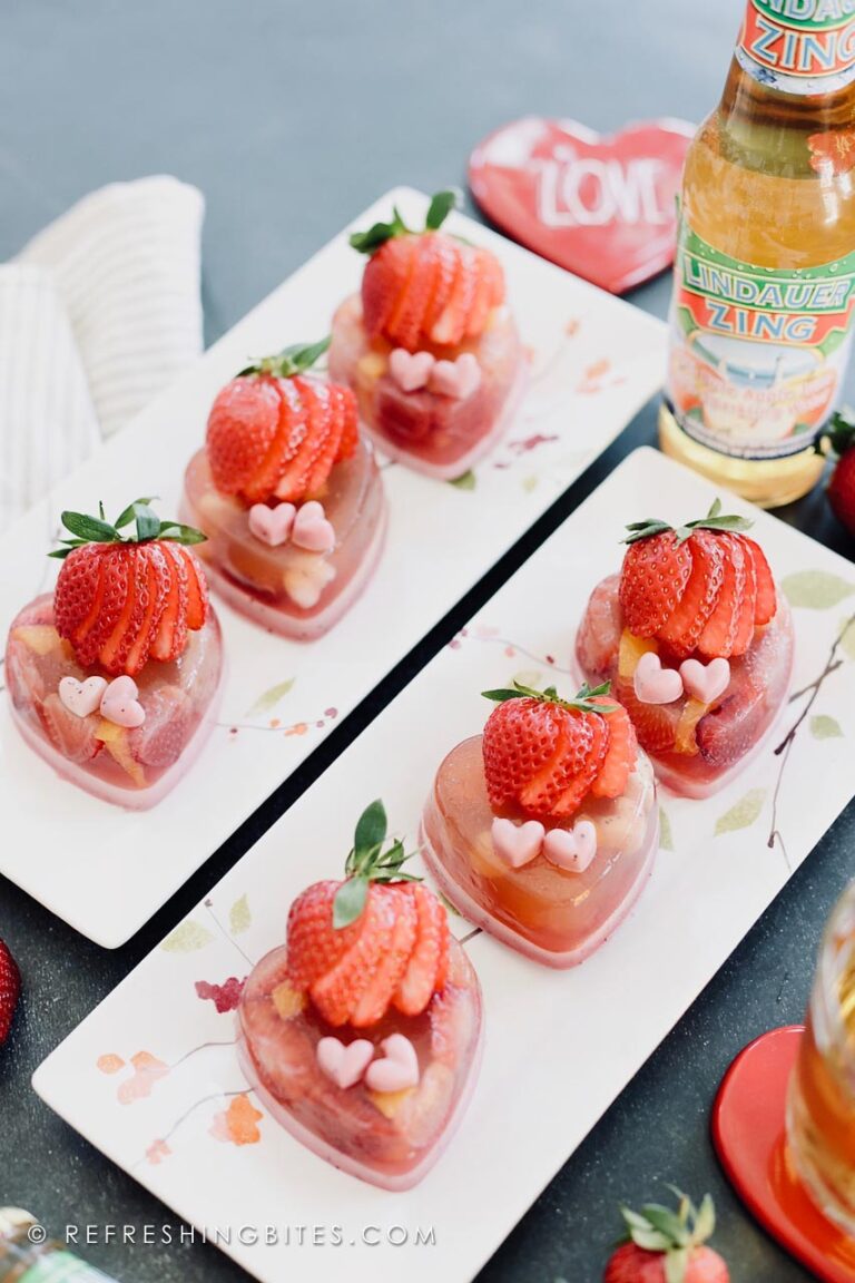 Refreshing Vegan Apple Strawberry Gelatin Dessert - refreshingbites